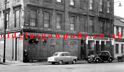 Angus Bar - Old Glasgow Pubs